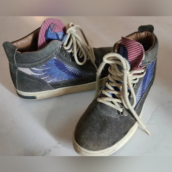 inkkas | Shoes | Inkkas Bald Eagle Women Size 5 Camping Boot Grey Navy ...